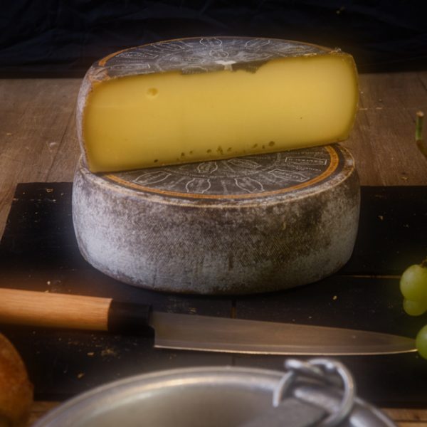Kaltbach crémeux et onctueux affiné en grotte naturelle - Fromages de ...